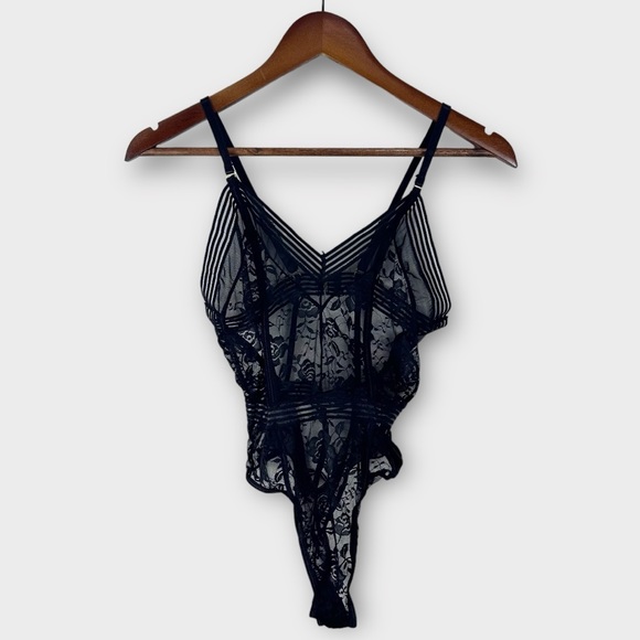 Yandy | Intimates & Sleepwear | Nwot Yandy Black Lace Mesh Teddy Back ...